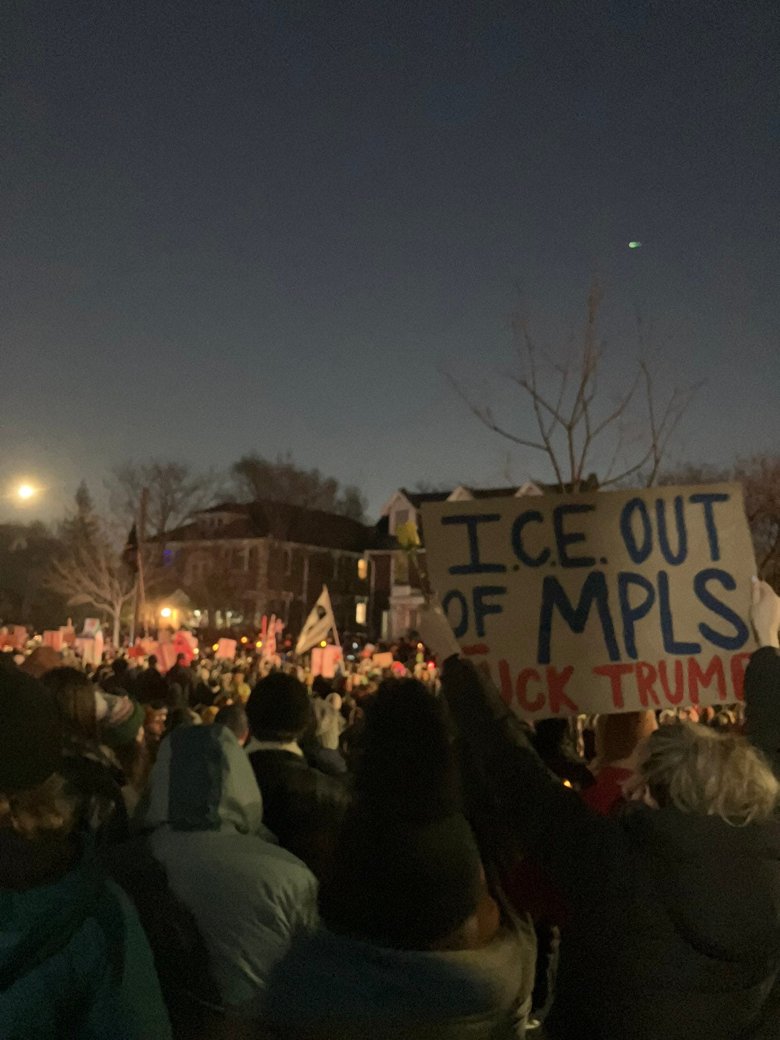Jan 8 | ICE Murder Ignites a National Breaking Point