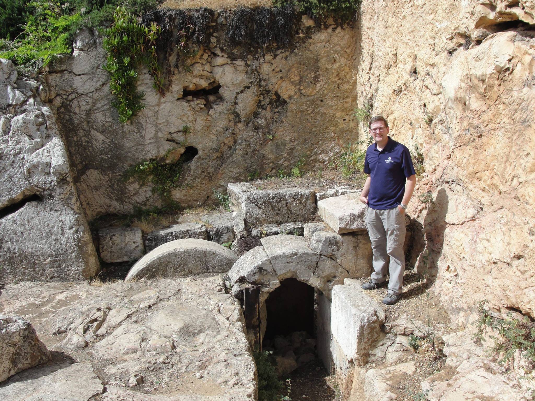 The Empty Tomb: Archaeology and Early Church Writers Point to Jesus’ Tomb