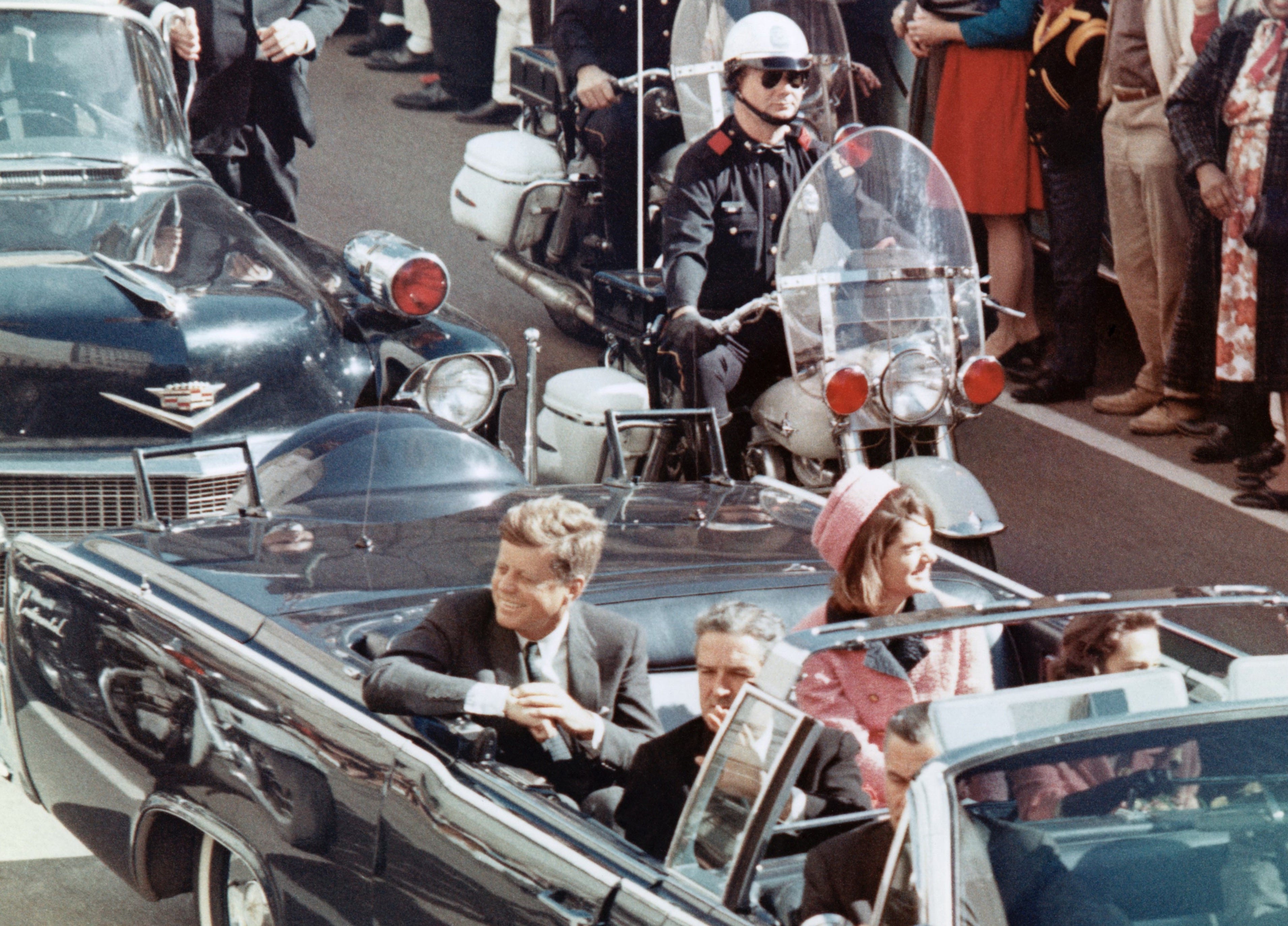 Things I Remember: The Death of a President - by Tom Miller