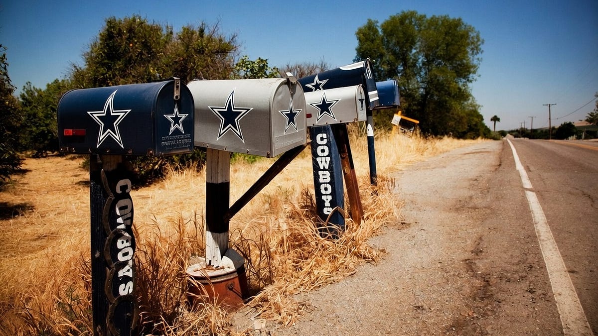 The January 17th Cowboys Mailbox - by Bob Sturm