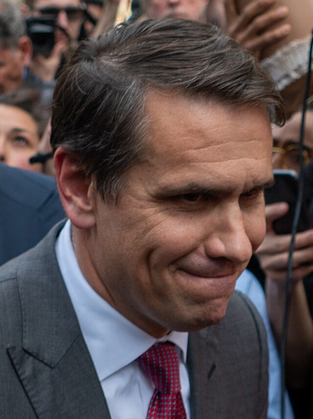 Trump Enforcer To Pay Maxwell A Visit