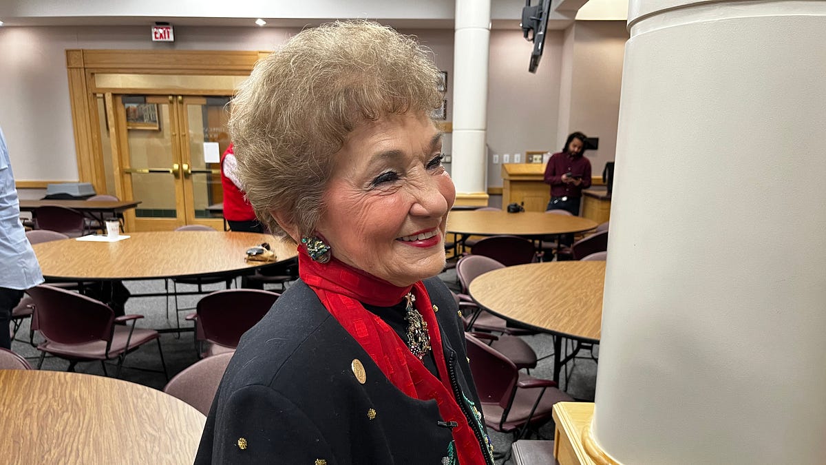 Comments - Sheila Klinker: Running ‘one more time … I mean it, though ...