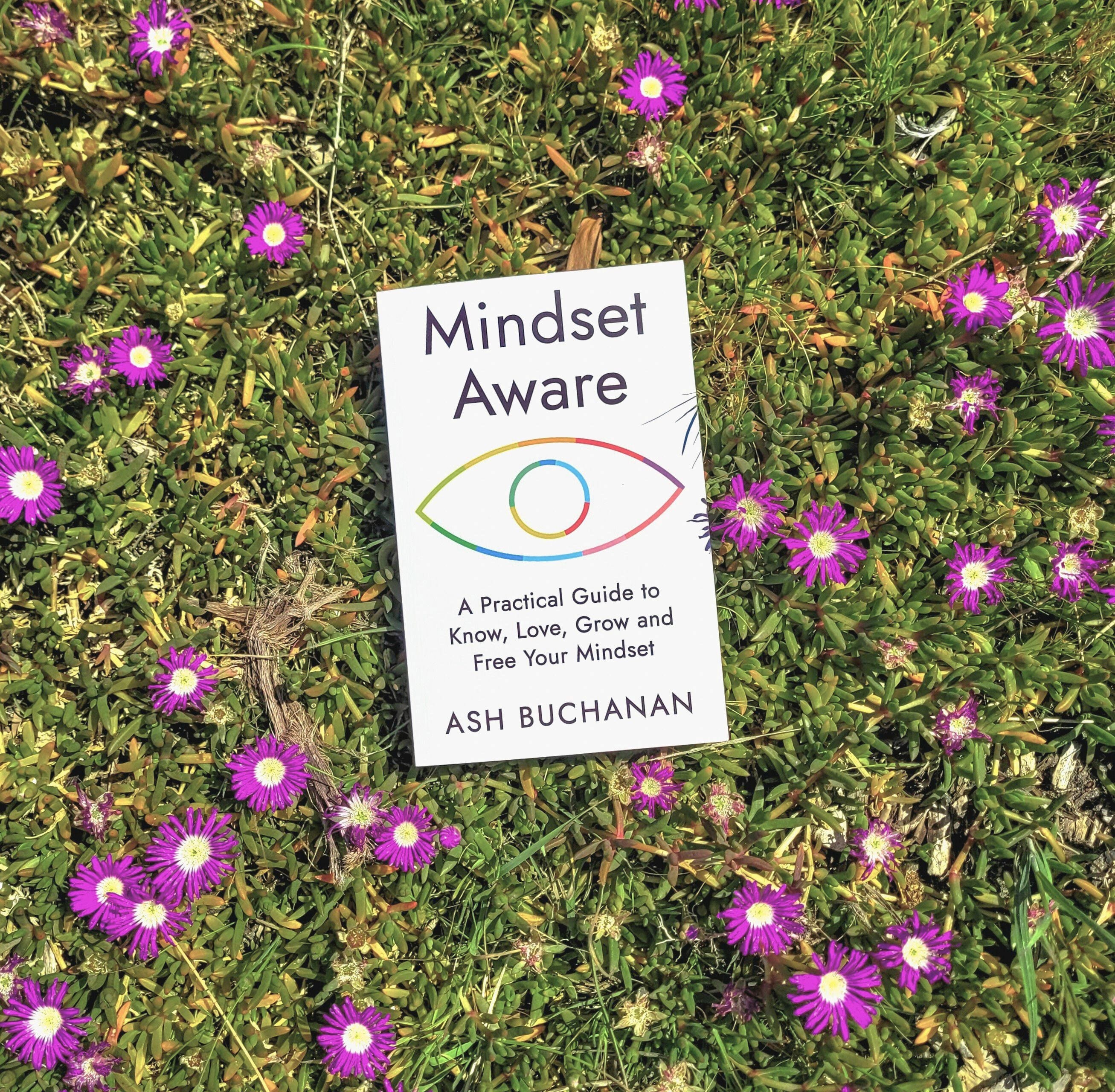 Curious what’s inside Mindset Aware? Here’s a little peek 🌺