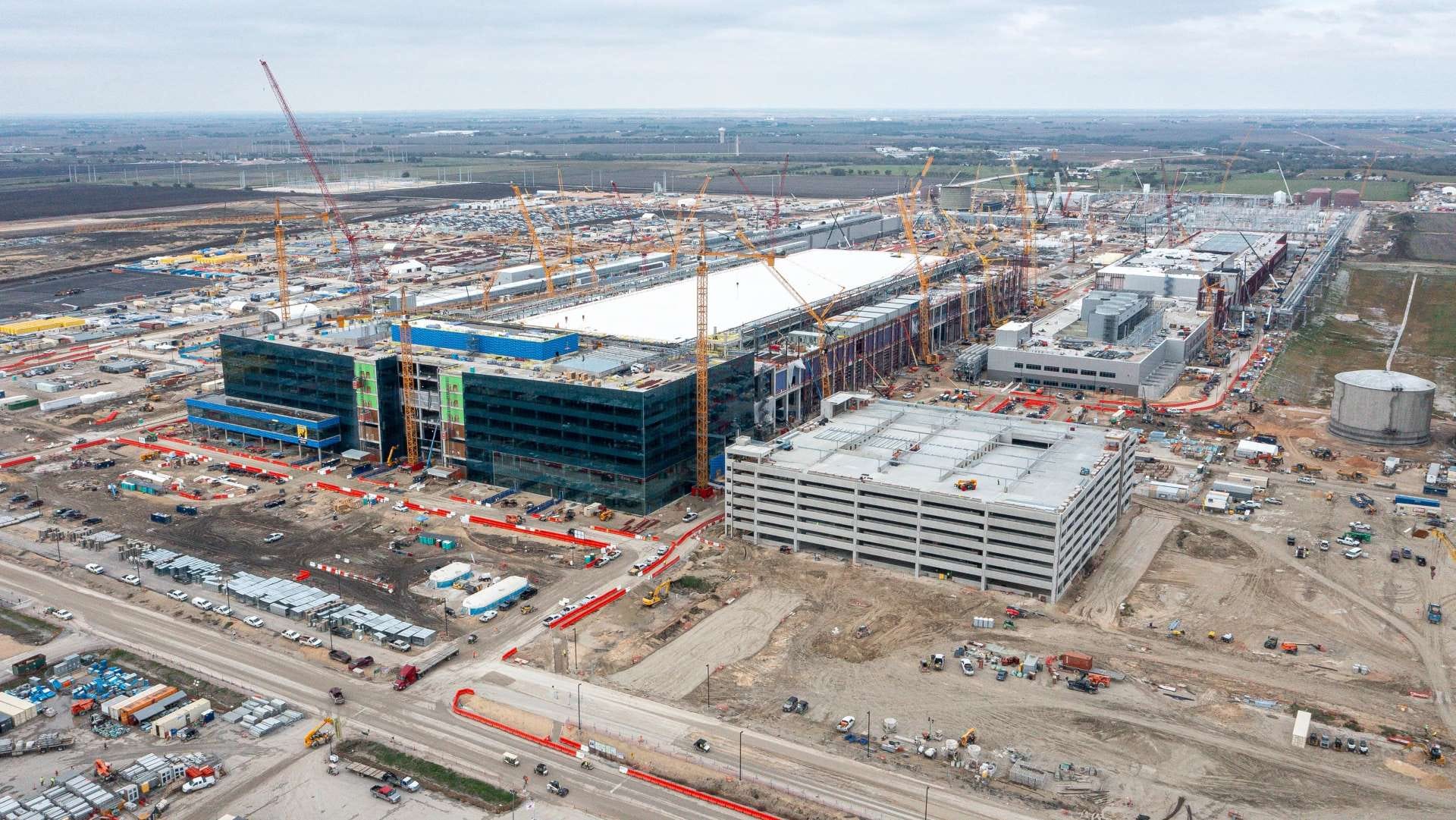 Inside the new $50 billion chip factory in Texas