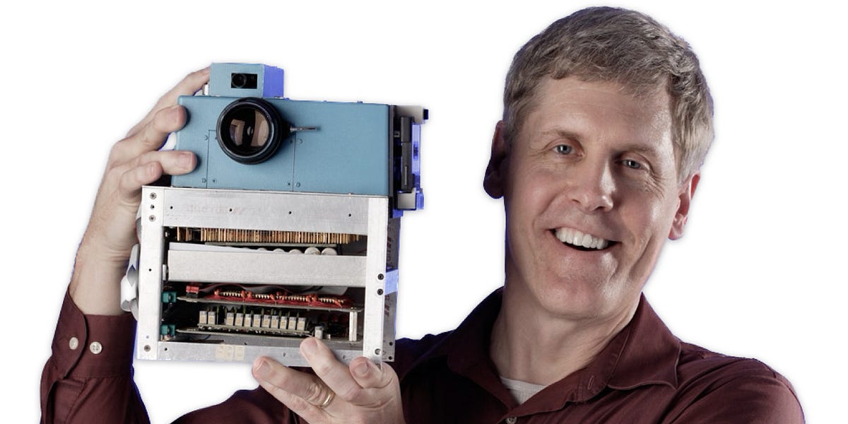 first digital camera ever made