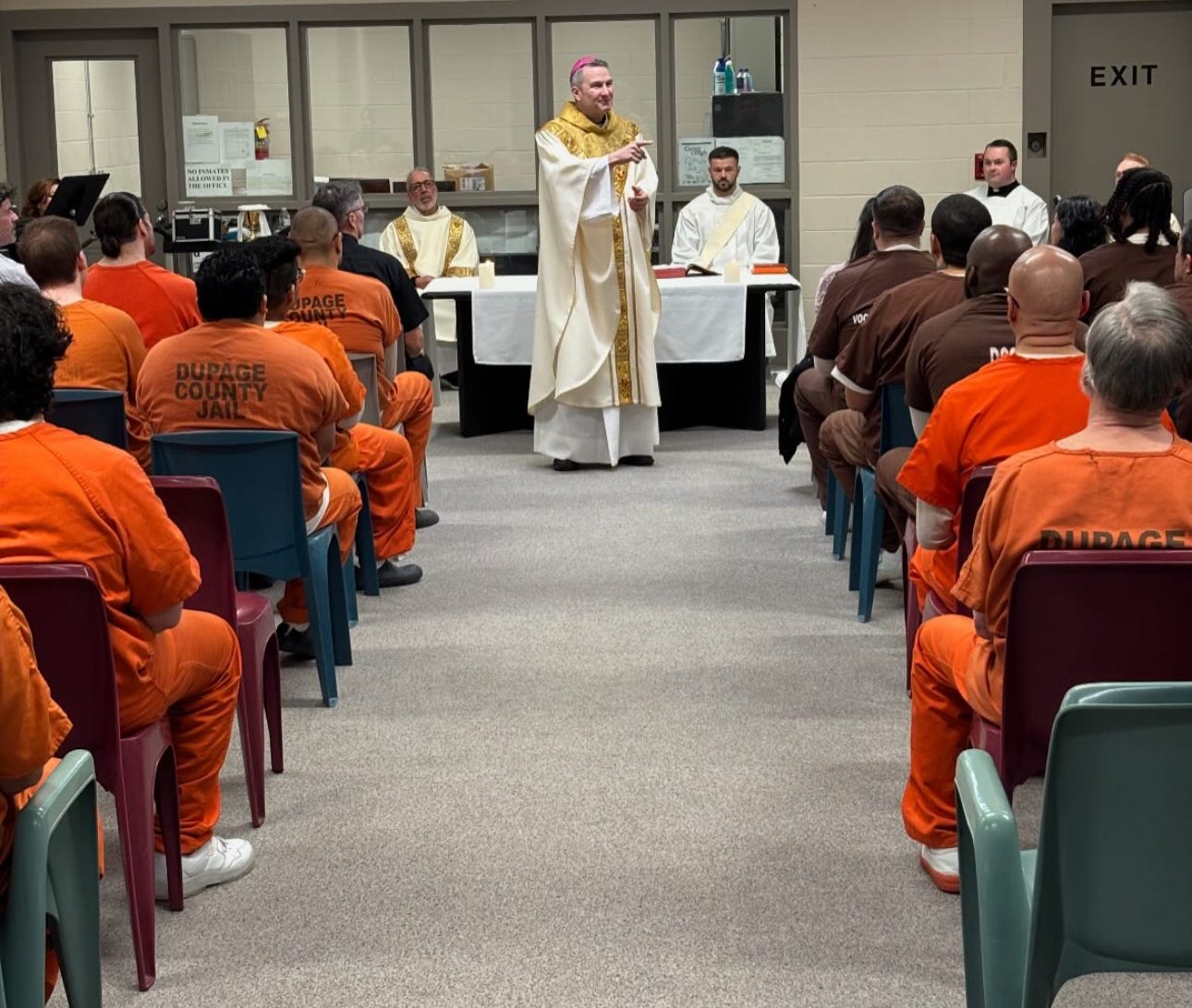 ‘More Dangerous Than Francis’: MAGA Fury at Pope Leo’s Christmas Message