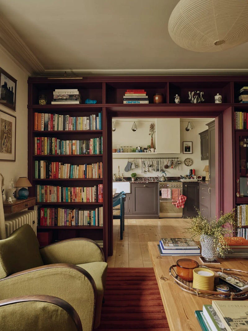 Zach Bautista (@zacharybautista): "The London flat of Phoebe McDowell ...