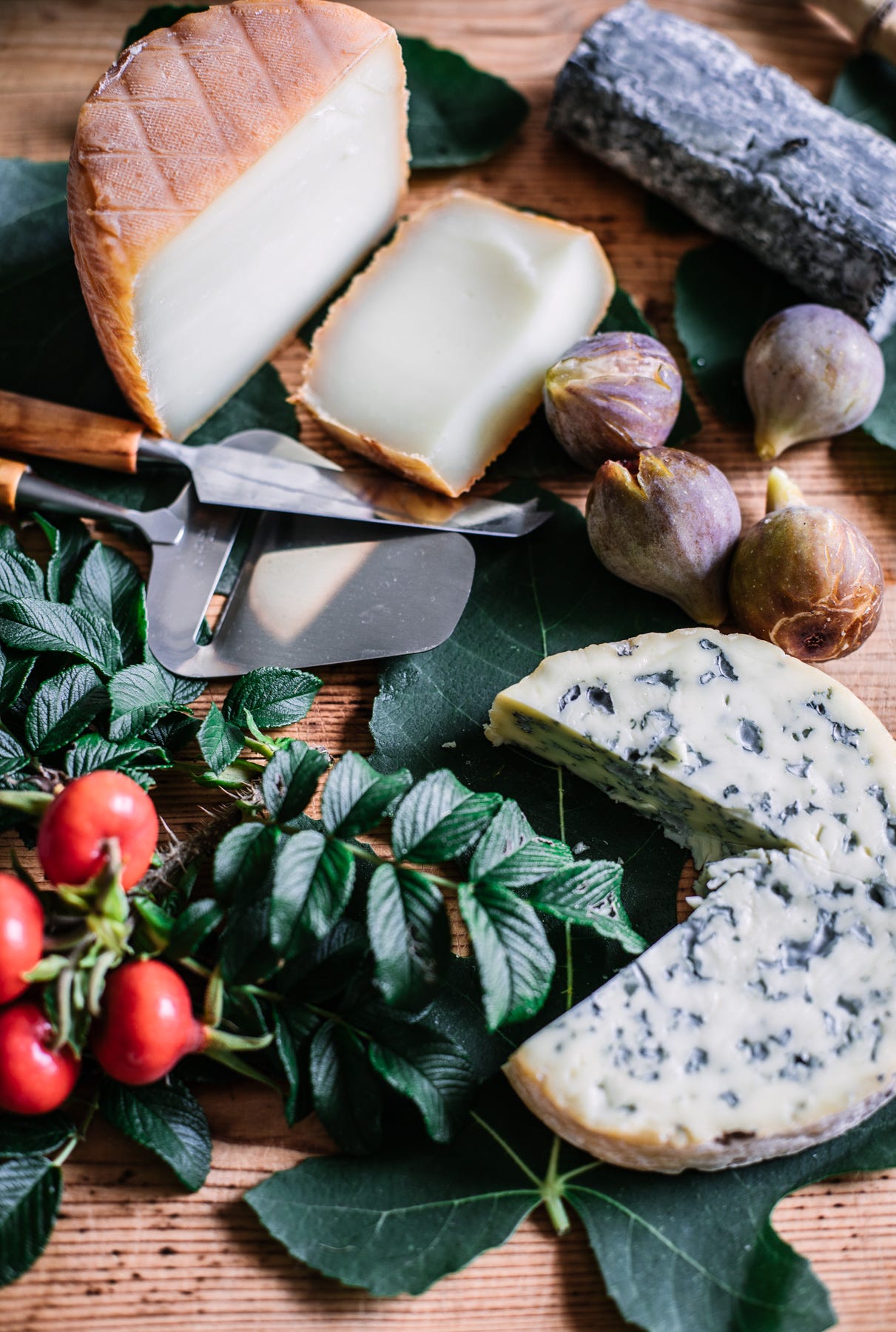 The French Art of Setting a Table: Elegance, Tradition & Timeless Style