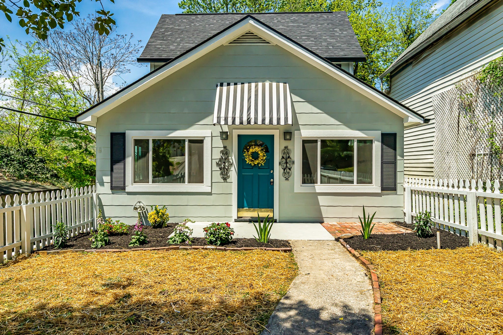Couple Renovates Historic Home in Cornstalk Heights