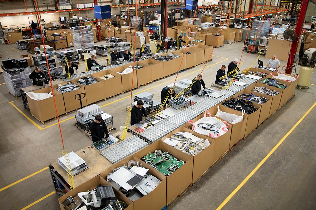 Waste Watch: E-Waste - by Umut - Circular Lab ♻️
