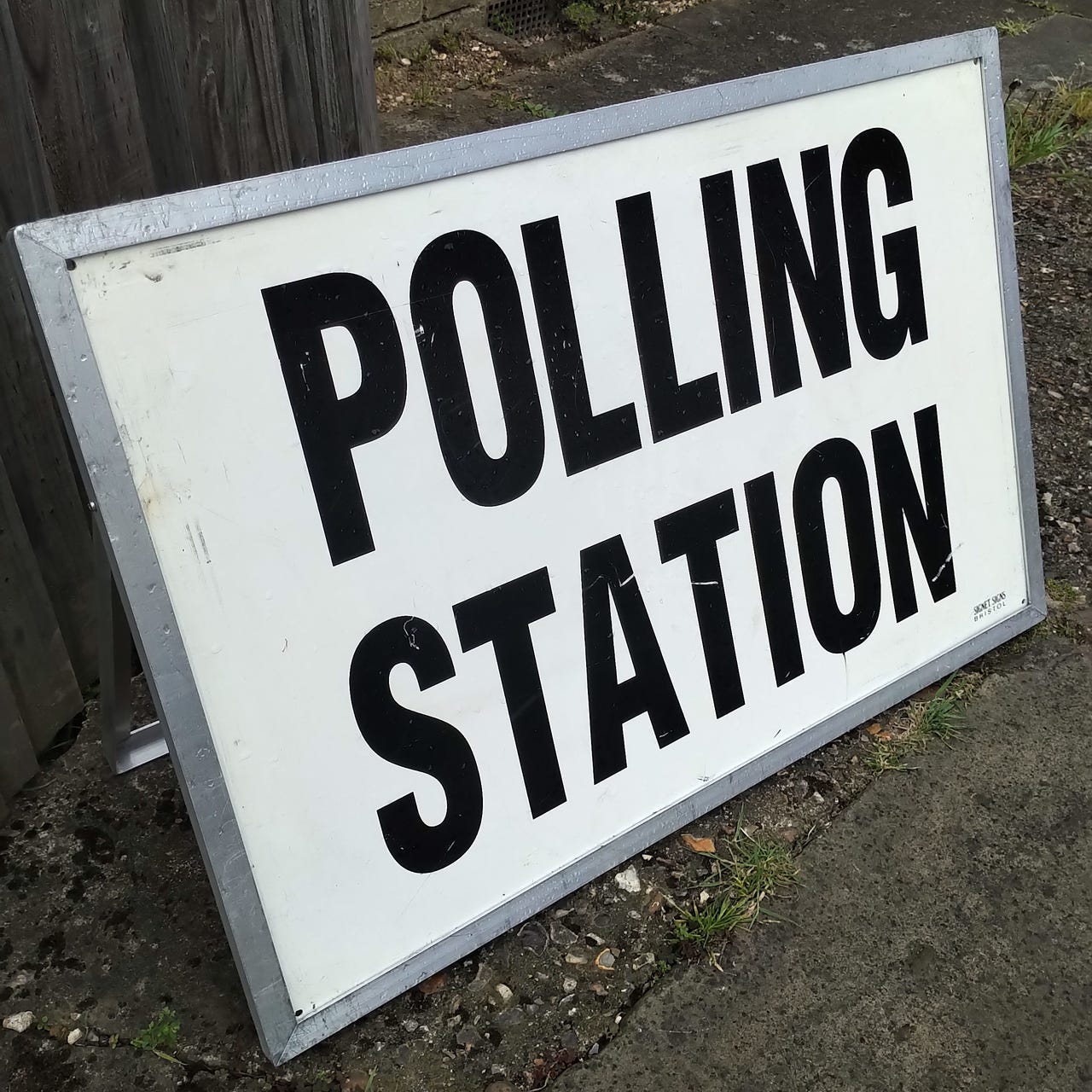 The Week in Polls Substack by Mark Pack | Insights from Sidestack ...