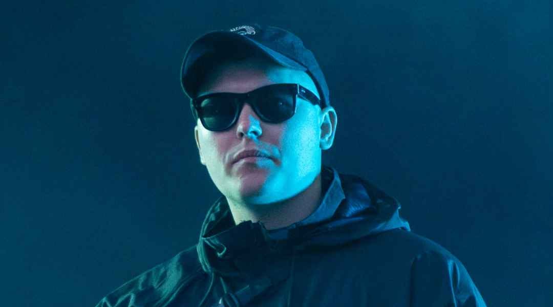 London court throws out “unlawful” terror charge against Kneecap rapper ...