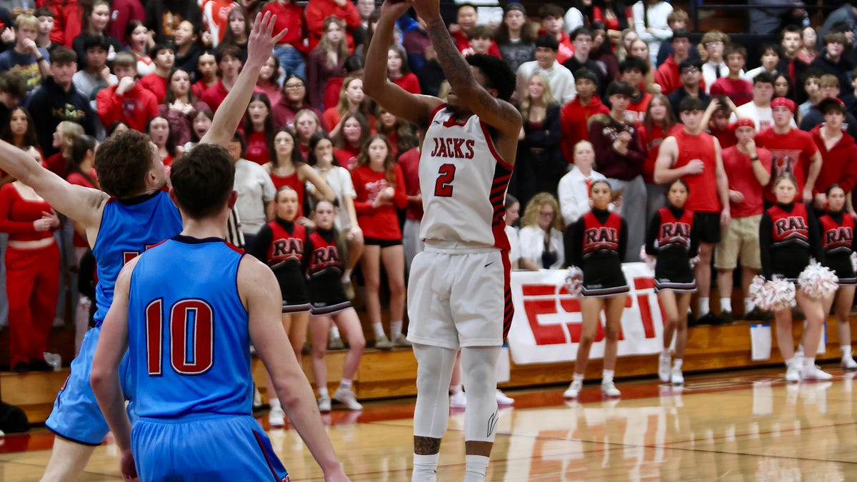 Photo Gallery: R.A. Long rides to win over Mark Morris in Civil War