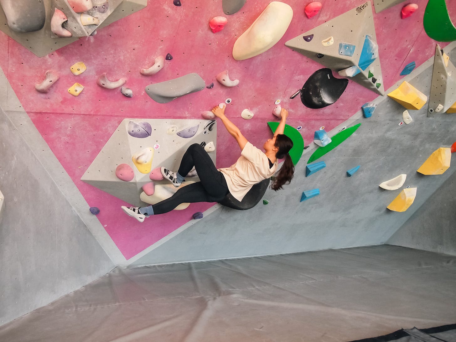 Climb Better, Not Harder: 5 Foundational Bouldering Techniques to Master
