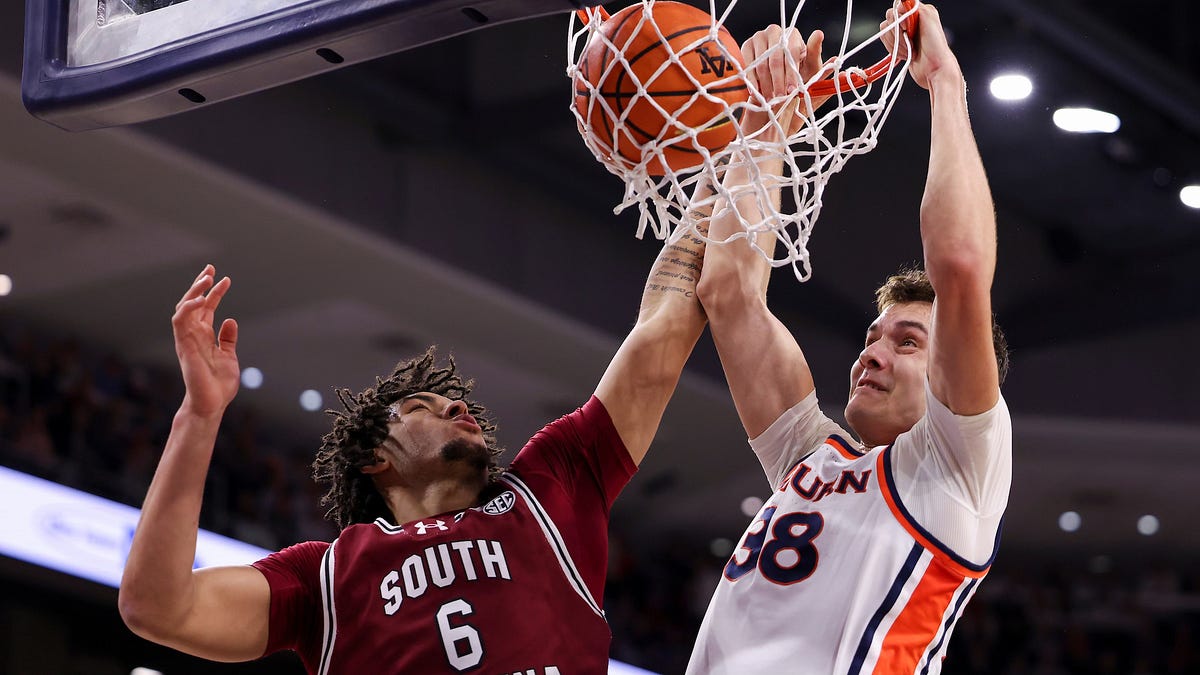 worst basketball sequence ever