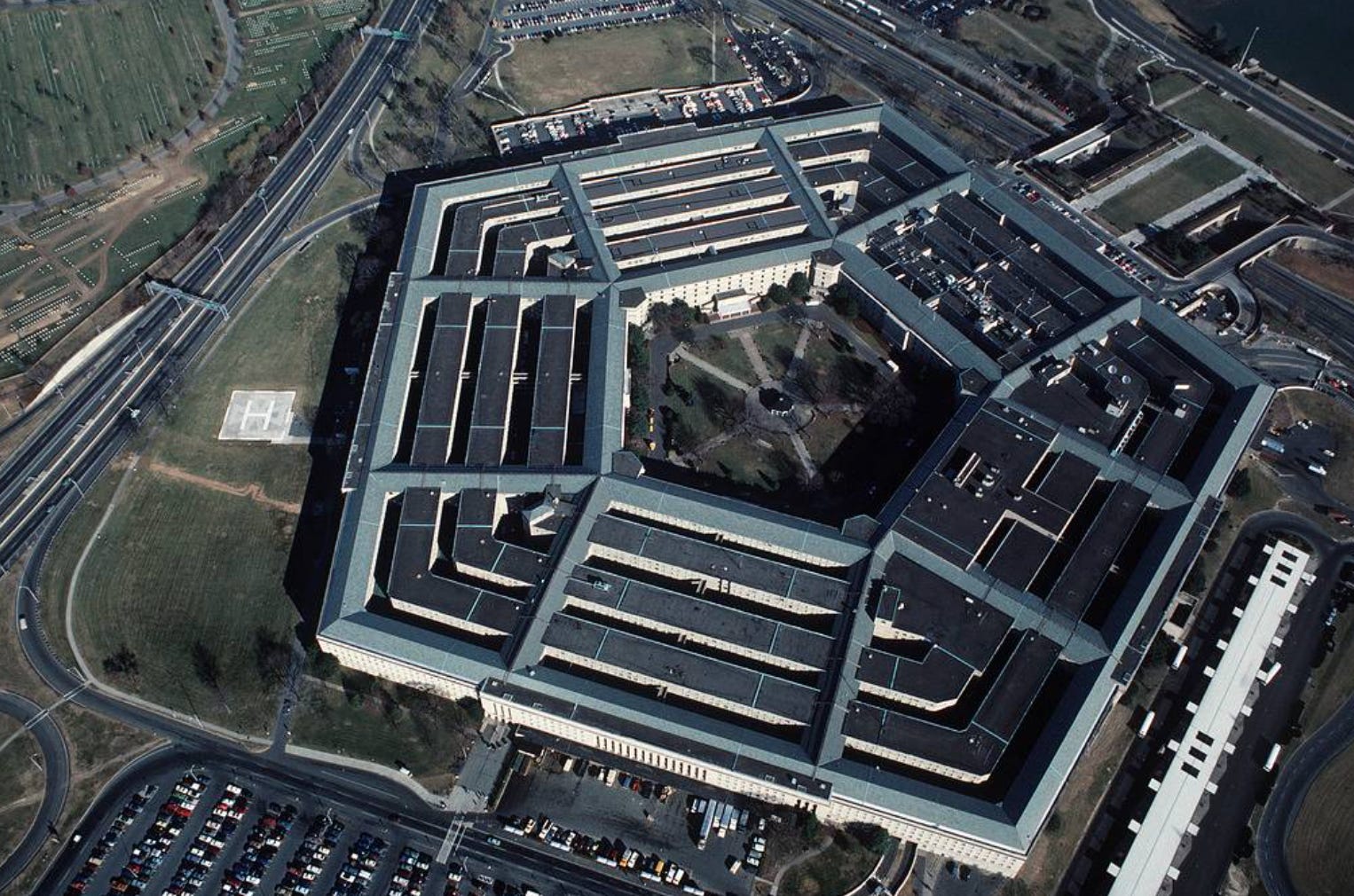 ⛰️ The “Double-Metal” Miner with a Pentagon Bonus