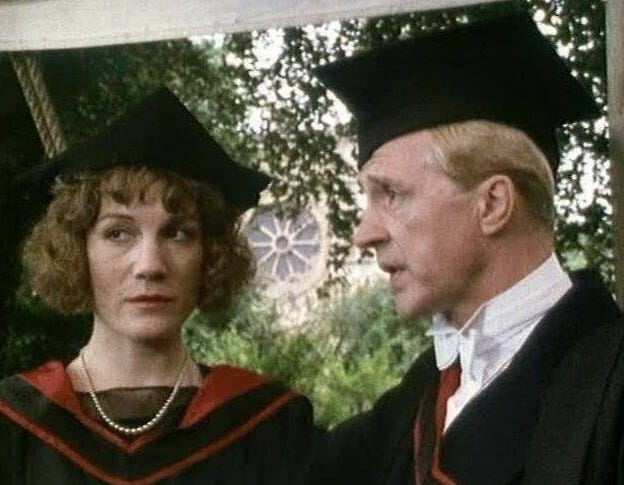 Harriet and Lord Peter - Laura Thompson’s Substack