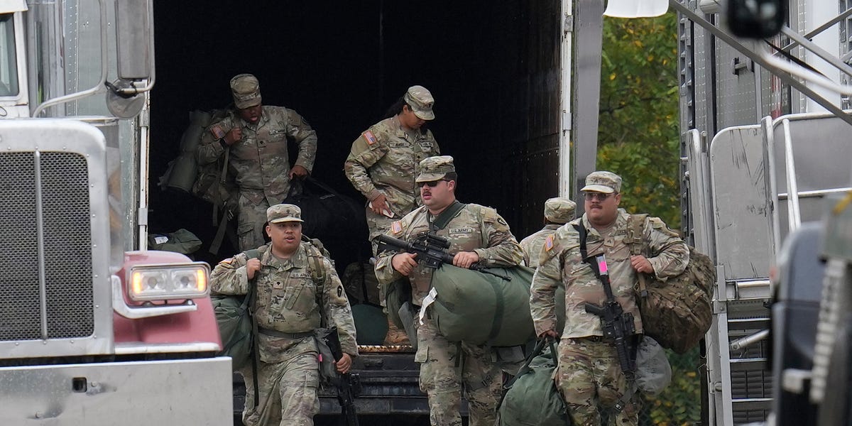 The coming insurrection - by Justin Glawe - American Doom