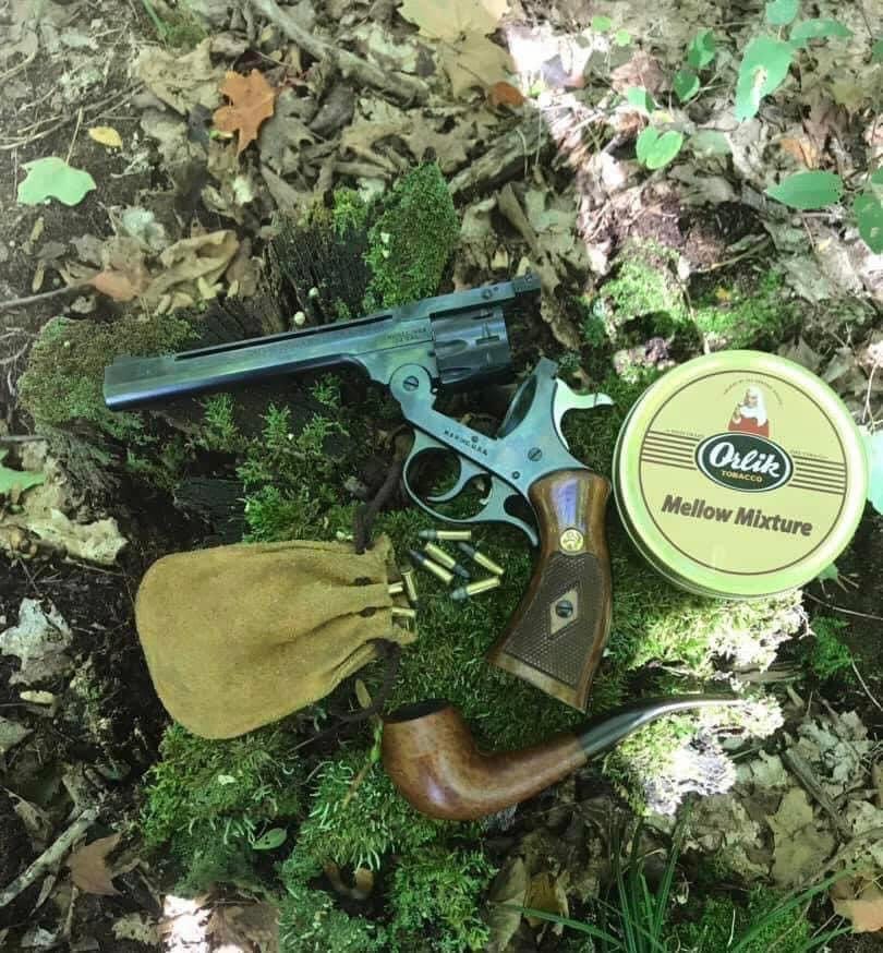 The H&R Model 999 Sportsman - by Steve Charles