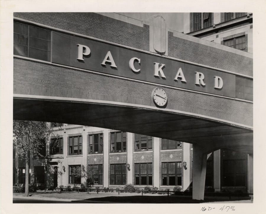 The Packard Motor Car Story - by Douglas Pilarski