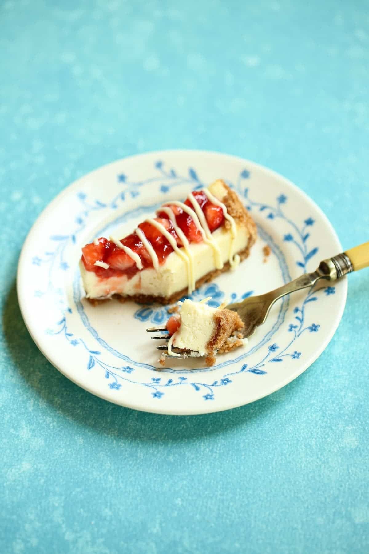 Philadelphia Strawberry Cheesecake Snack Bars Recipe