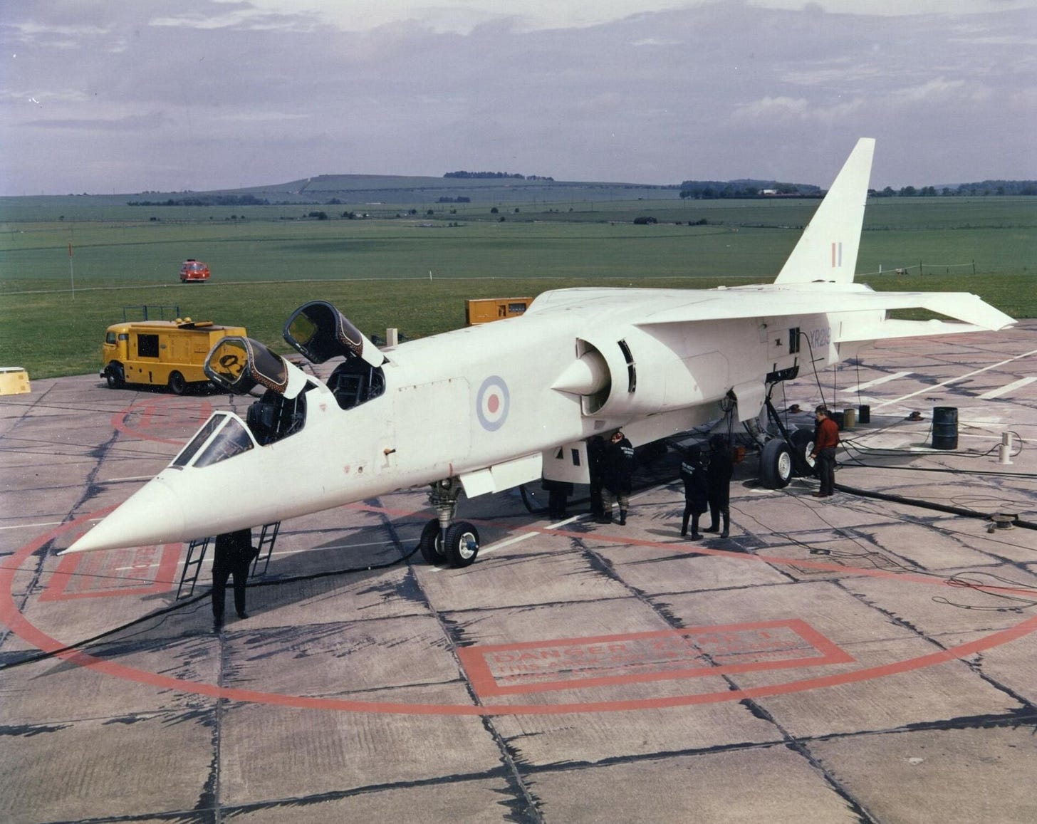 The BAC TSR-2 - Jonathan Beckett