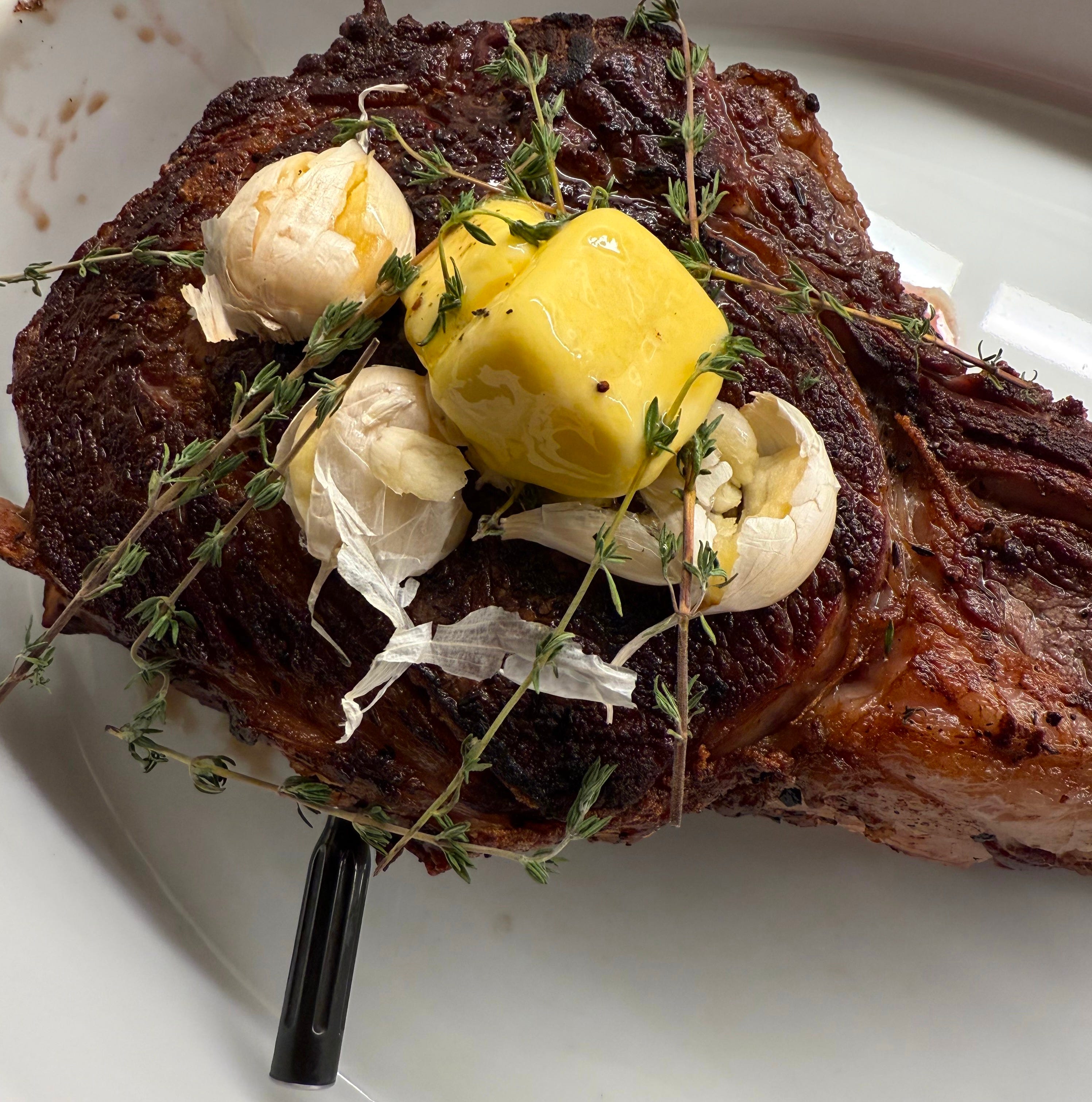 How to Cook a Perfect Tomahawk Steak - The Rhodie House