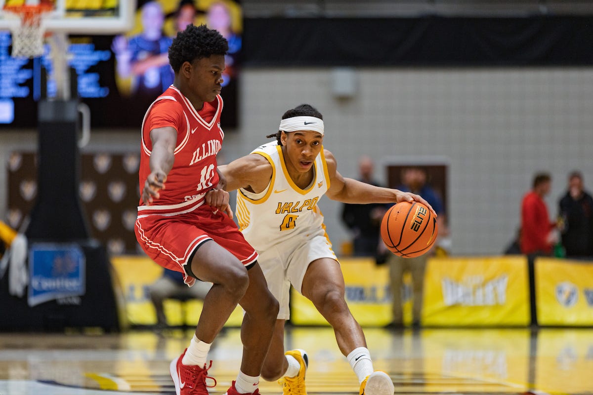 Valpo Pulls Off Upset, Knocks Off Illinois State 77–71