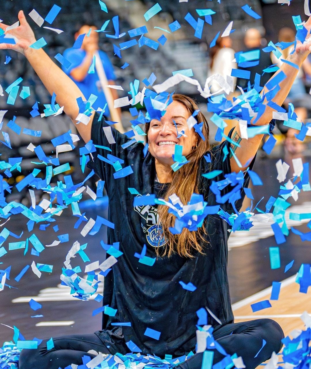 Valkyries load up to defend title