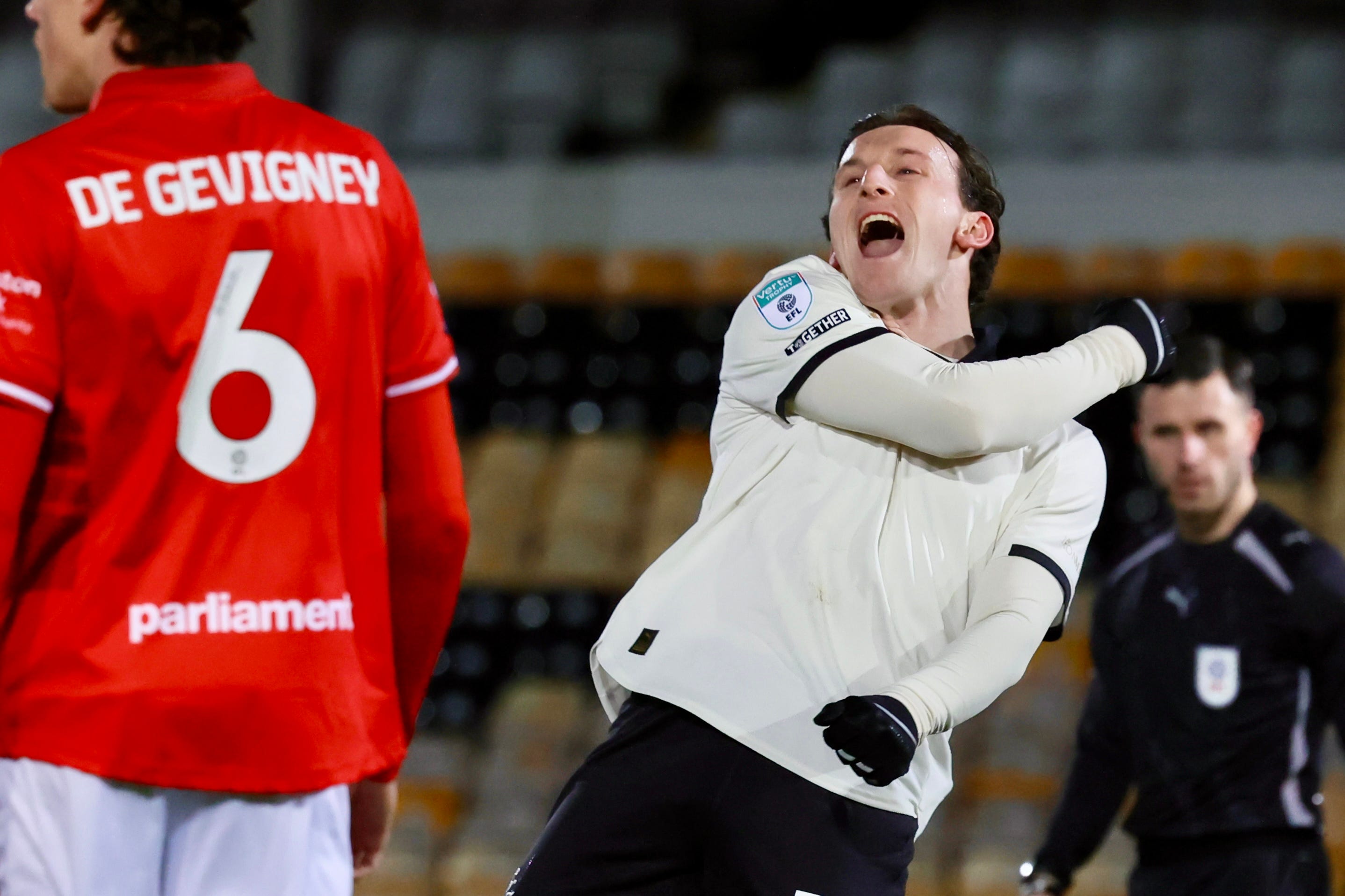 Vale hammer Barnsley in the Trophy - Valiant's Substack