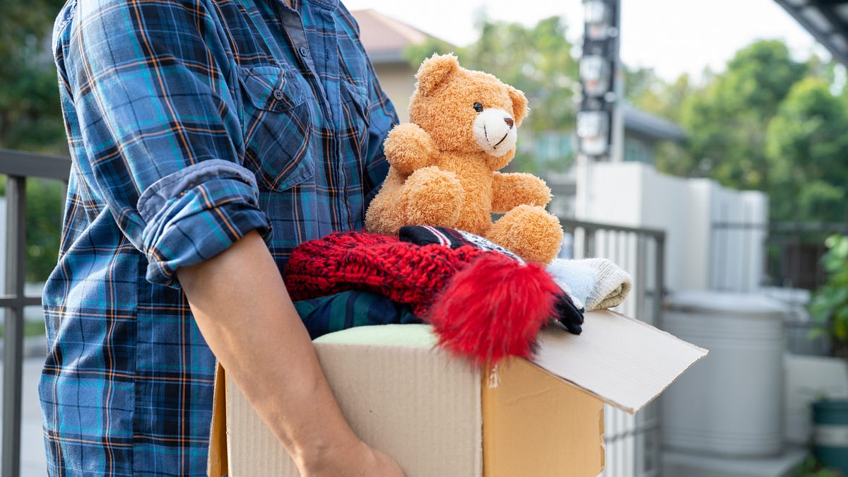 Why Amazon Mystery Box Scams Keep Fooling Smart Shoppers