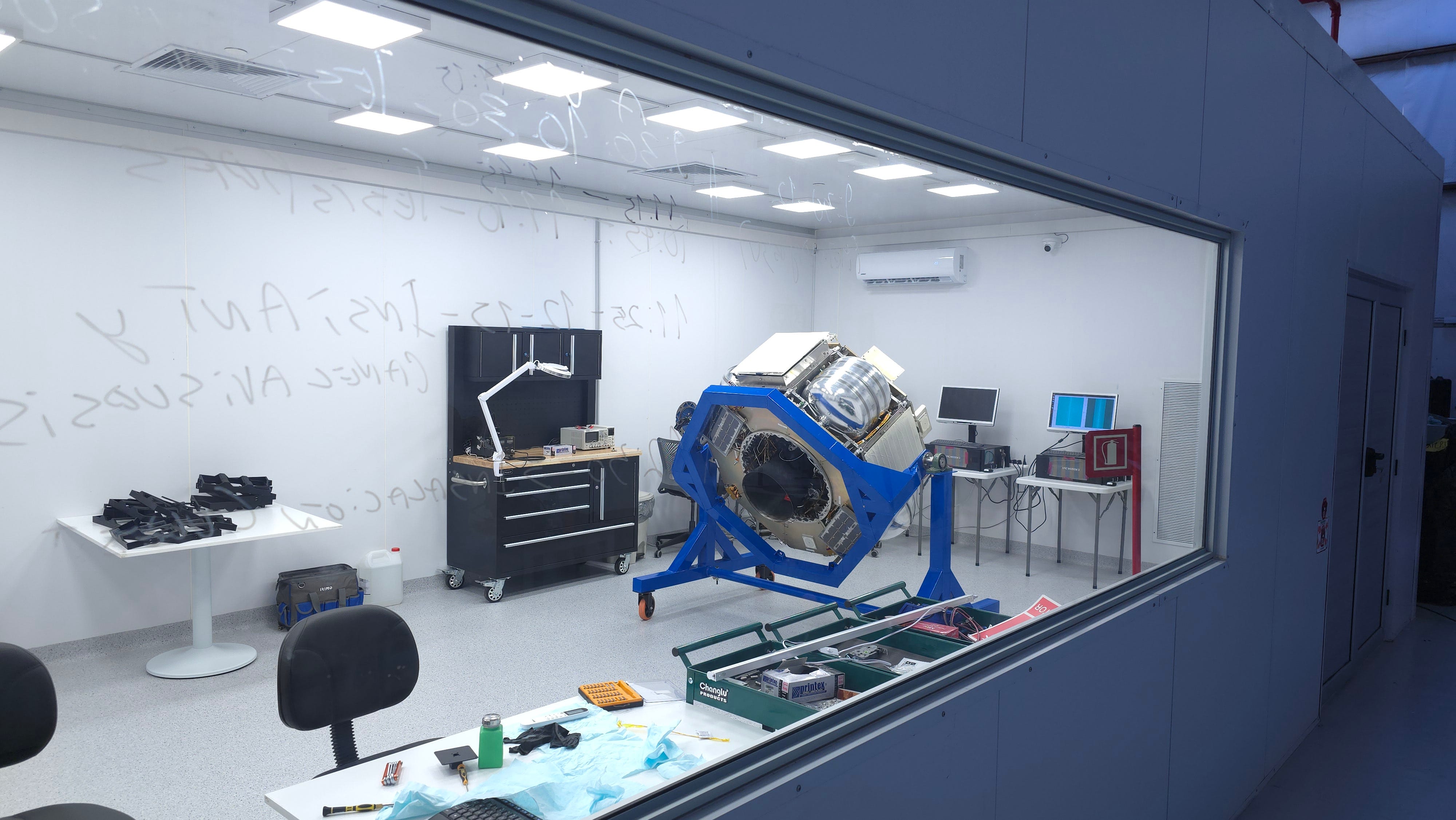 Exclusive: The Spacecraft That Wouldn't Die