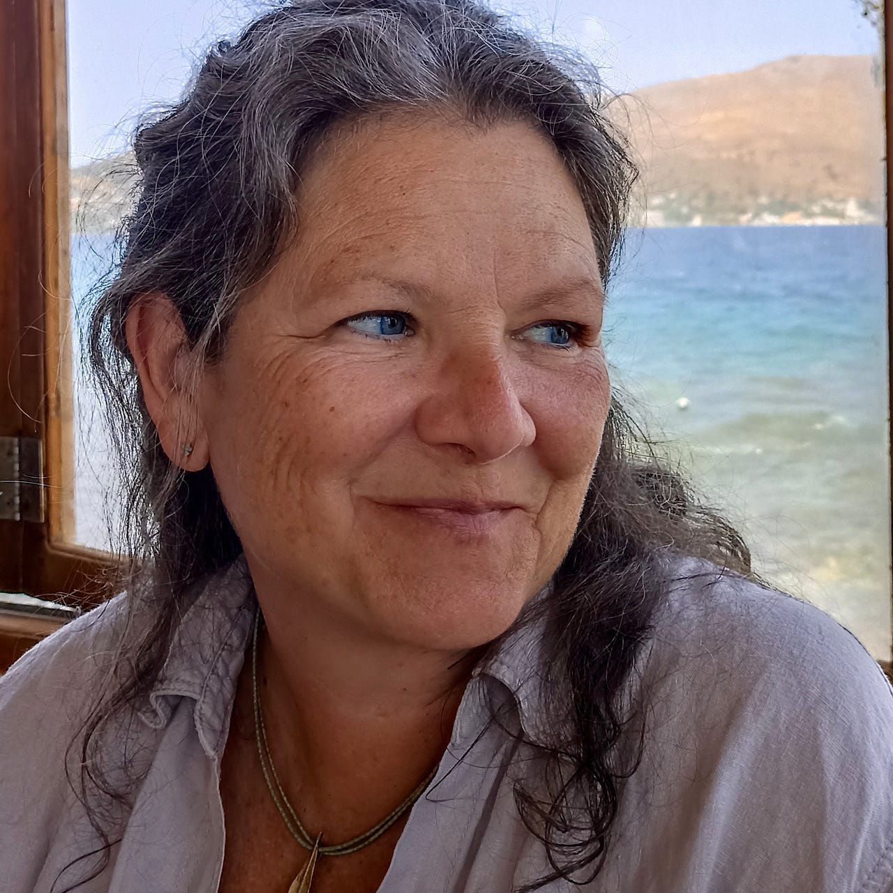 The Poet's Circle Substack by Ellen Rowland | Insights from Sidestack ...