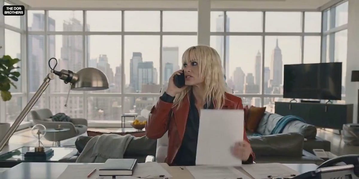 🎬Hollywood dans la poche📱 - by nicolas guyon