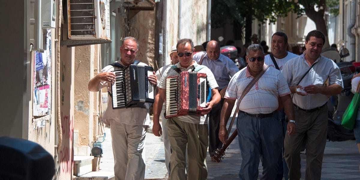 Modern Crete: 1910 - 1960 - by Ray Berry