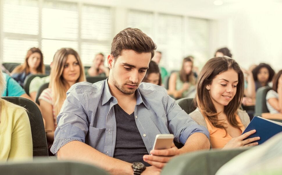 The average college student today - by Hilarius Bookbinder