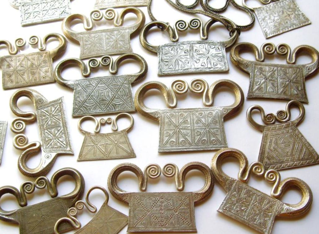 Night LIII – The Silver Locks That Held the Wandering Soul