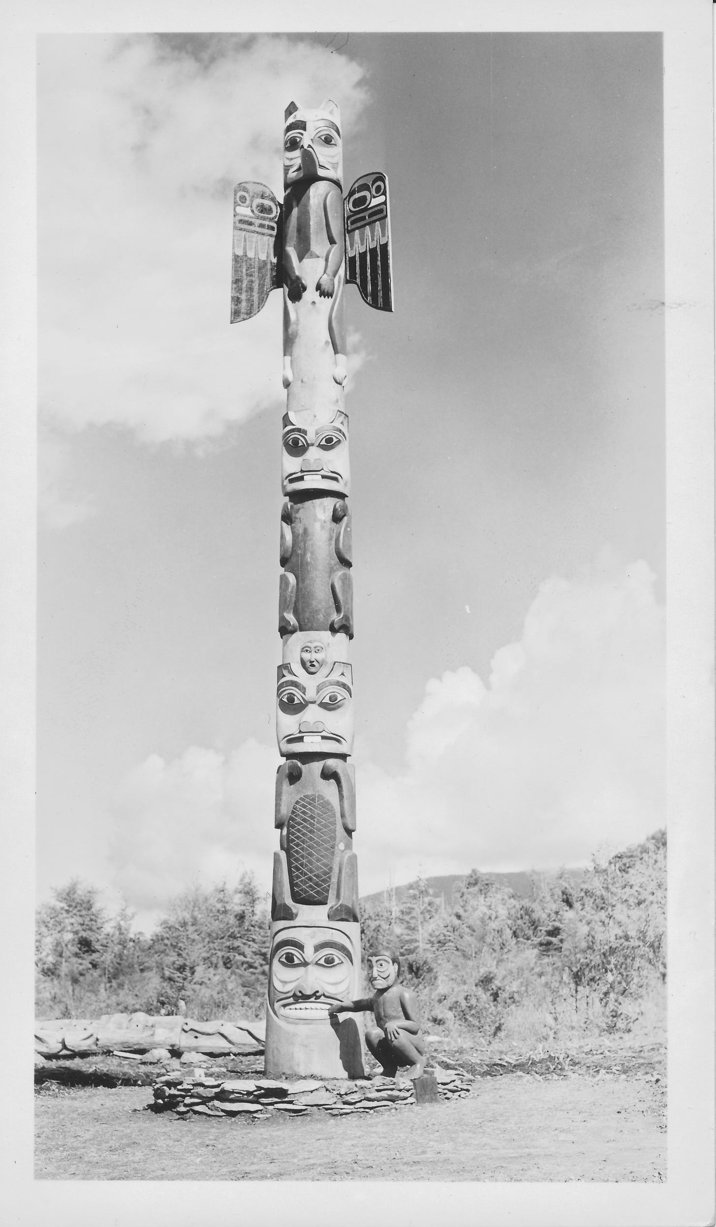 Totem Poles, House Fronts, and Sovereign Memory on the Northwest Coast