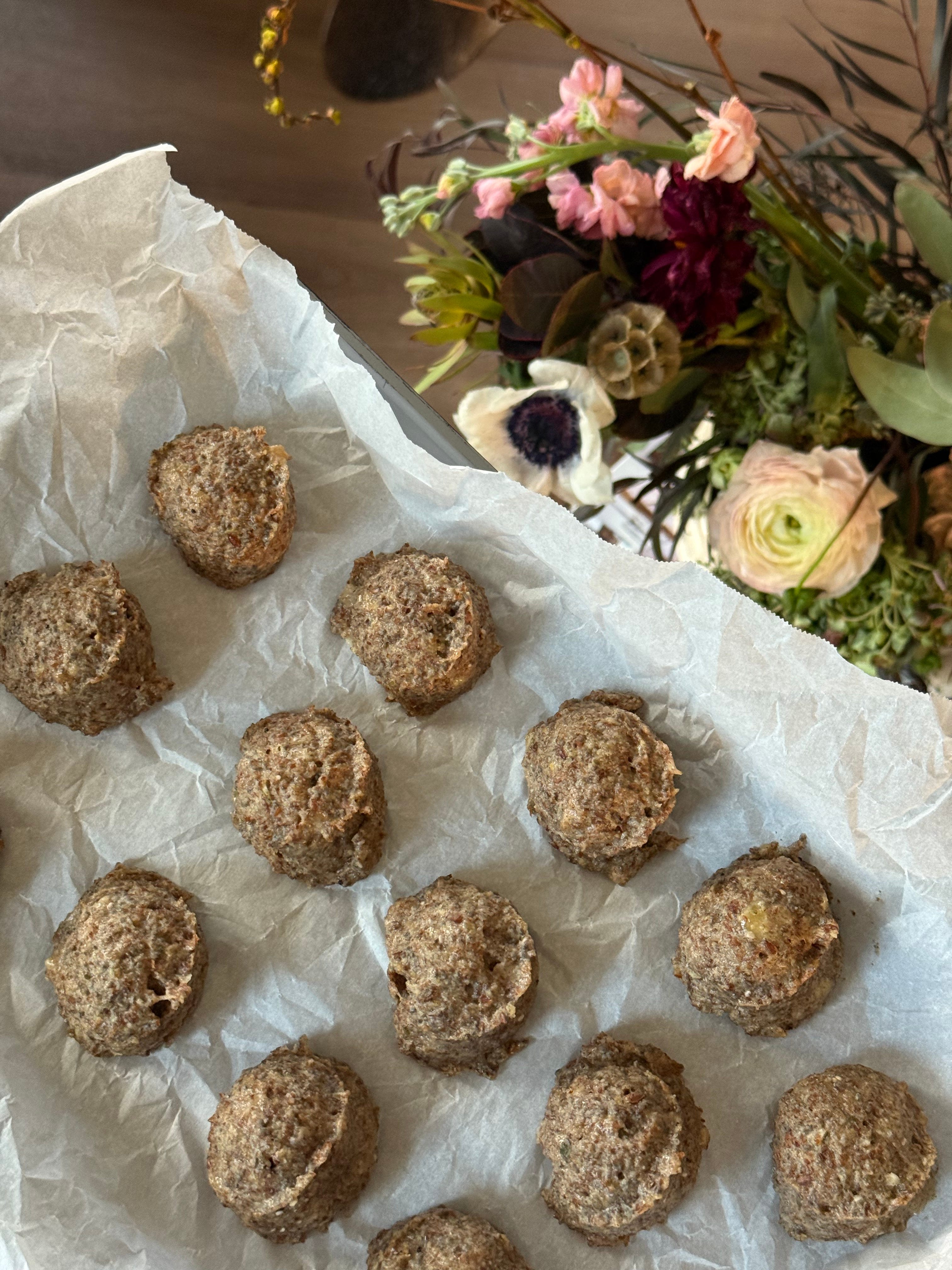 Weekly Meal Plan & Grocery List - by Ellie Teale