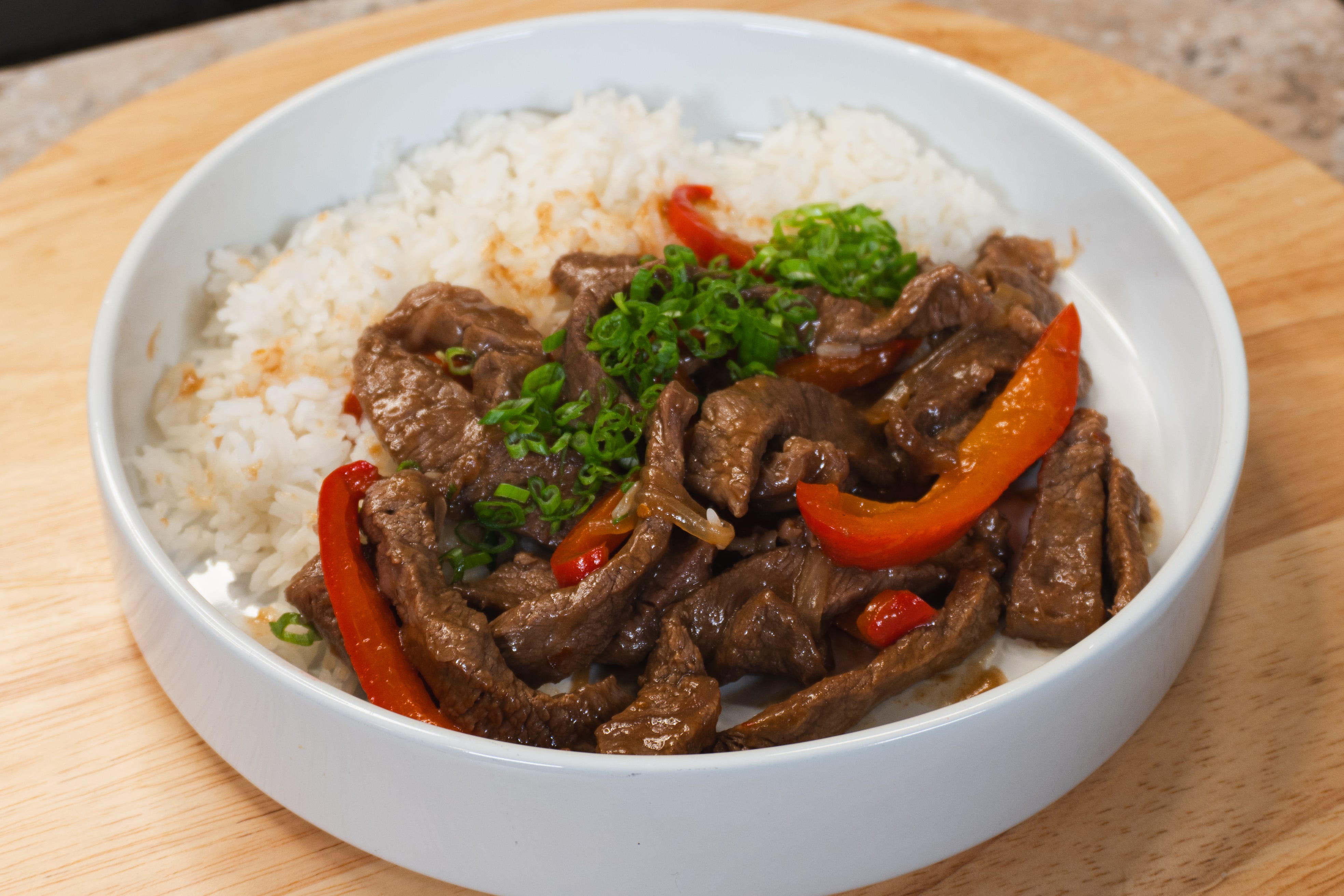 Peppered Steak - by Henna Sharee - A Taste of Sazon