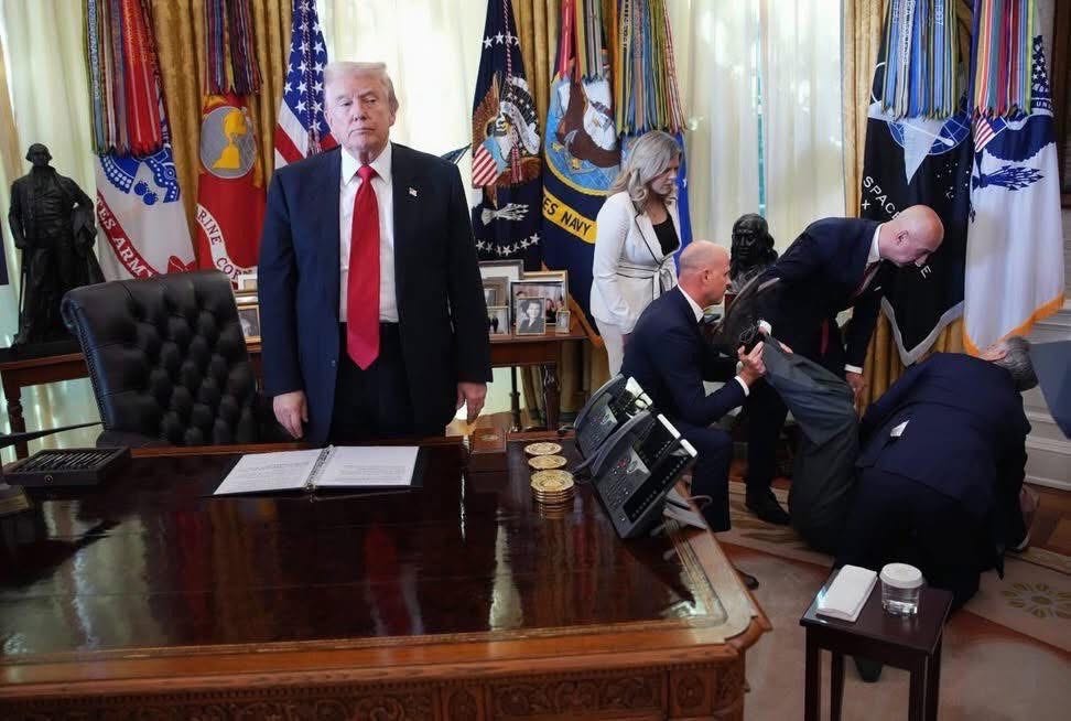 The Psychology of Presidential Decline: Expert Warnings About Trump's ...