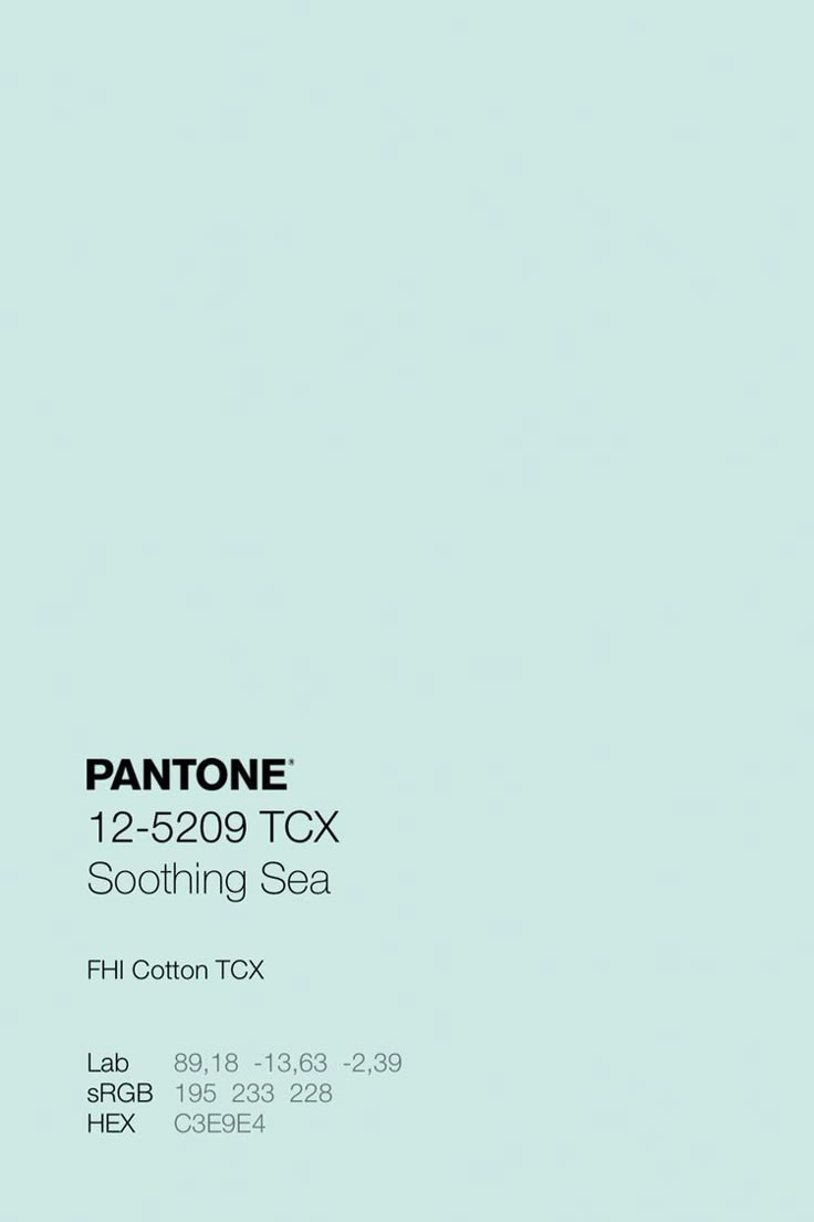 Seafoam Green: A Timeless Blue-Green for Interiors, Fashion, and Branding