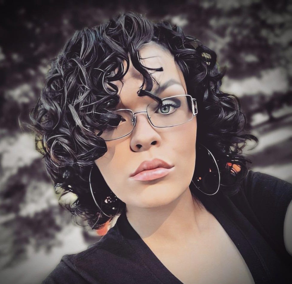 Laura Fagairo | Substack