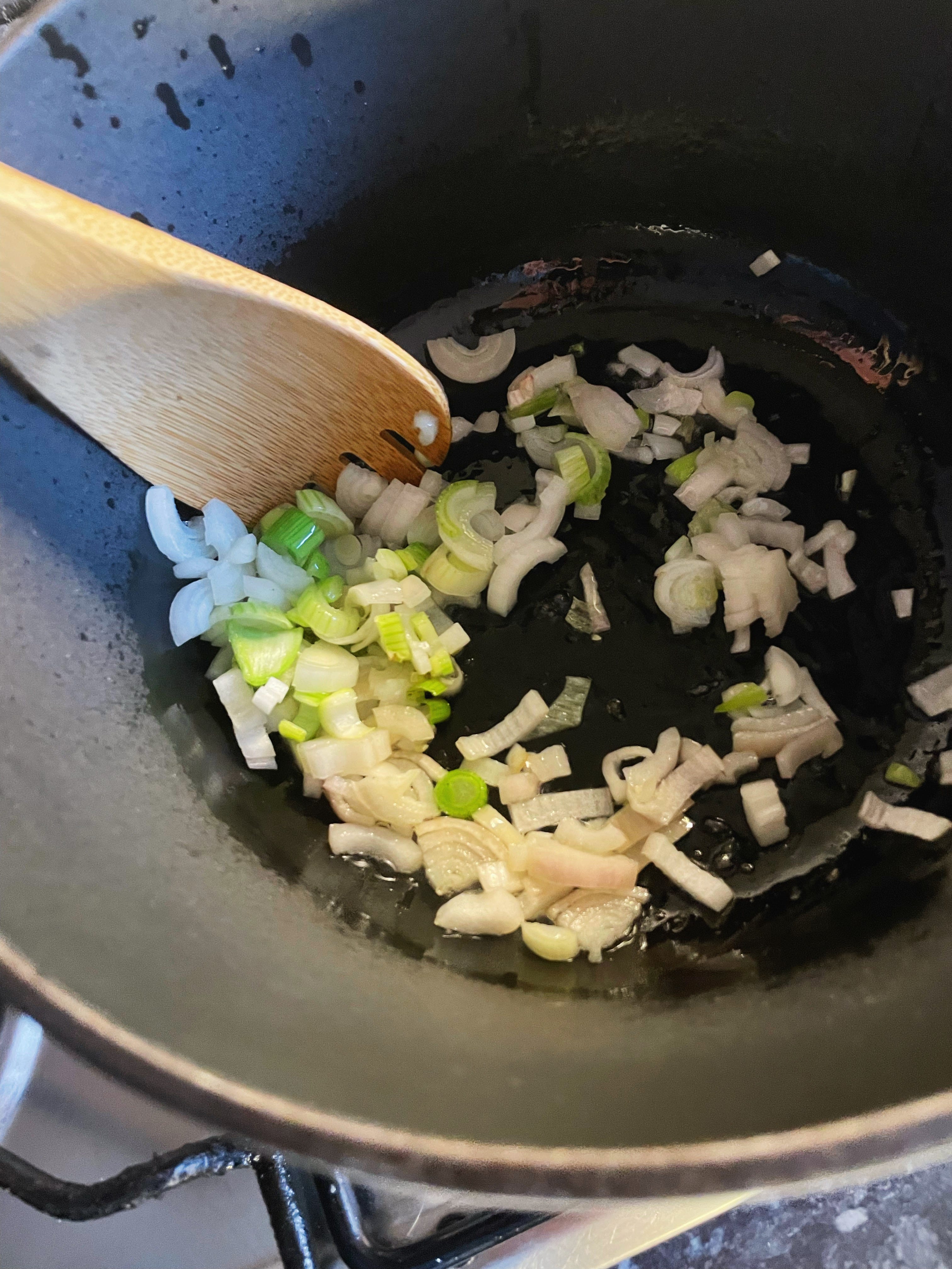 Ramyeon (라면) - Korean Instant Noodle Ramen