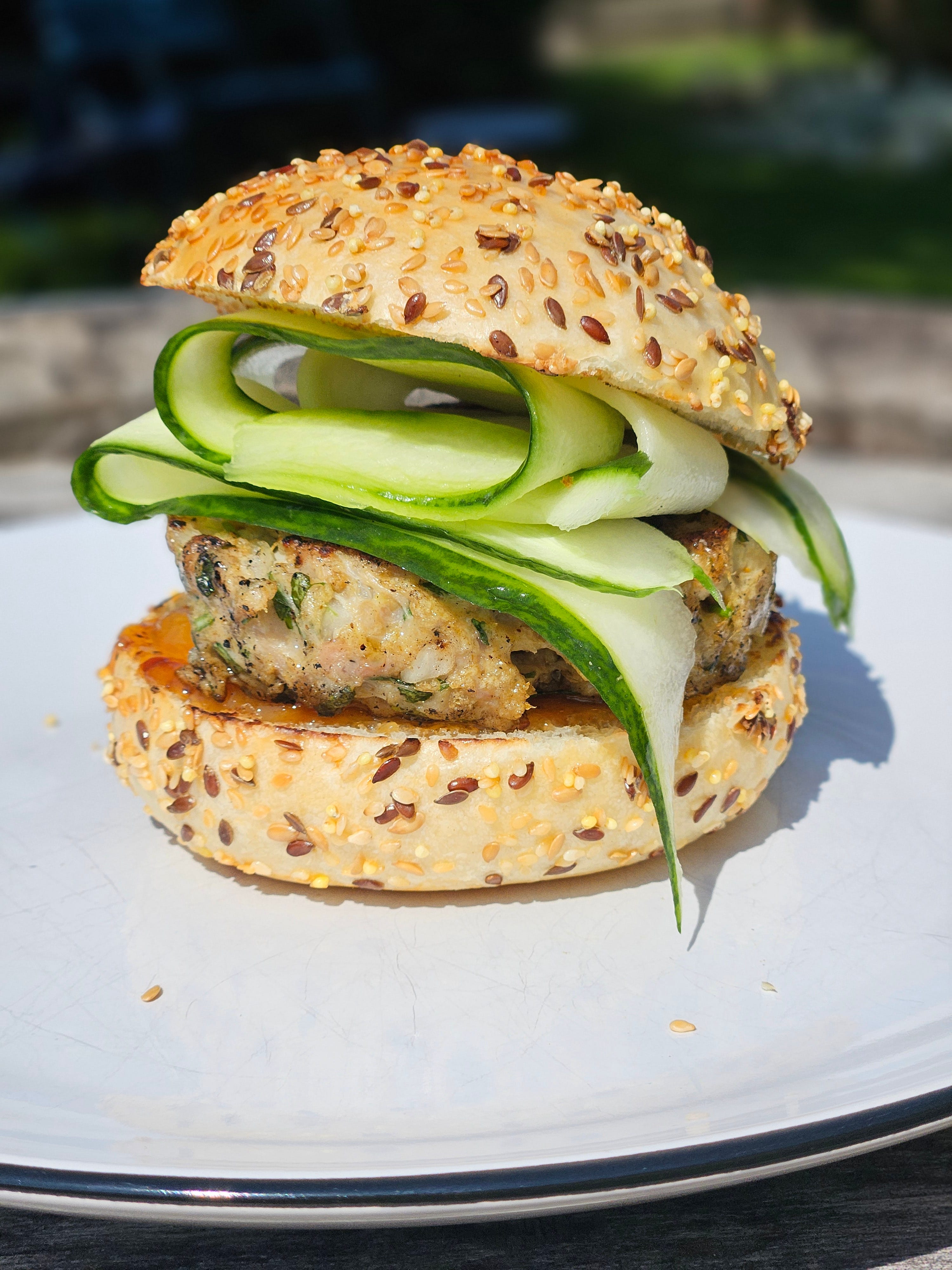 Les burgers au poulet de Donna Hay - by Audrey Bourdin