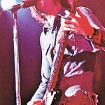 harmonica player for war