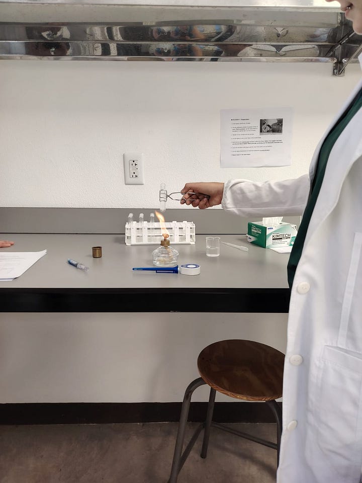 10.º GRADO EN LABORATORIO DE MEDICIONES Y DENSIDAD | 10TH GRADE IN ...