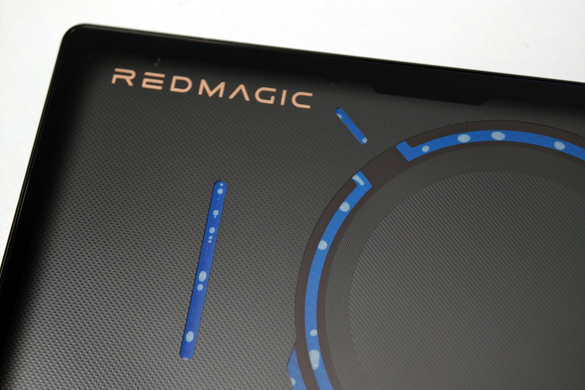 You can see liquid flowing inside this gaming smartphone
