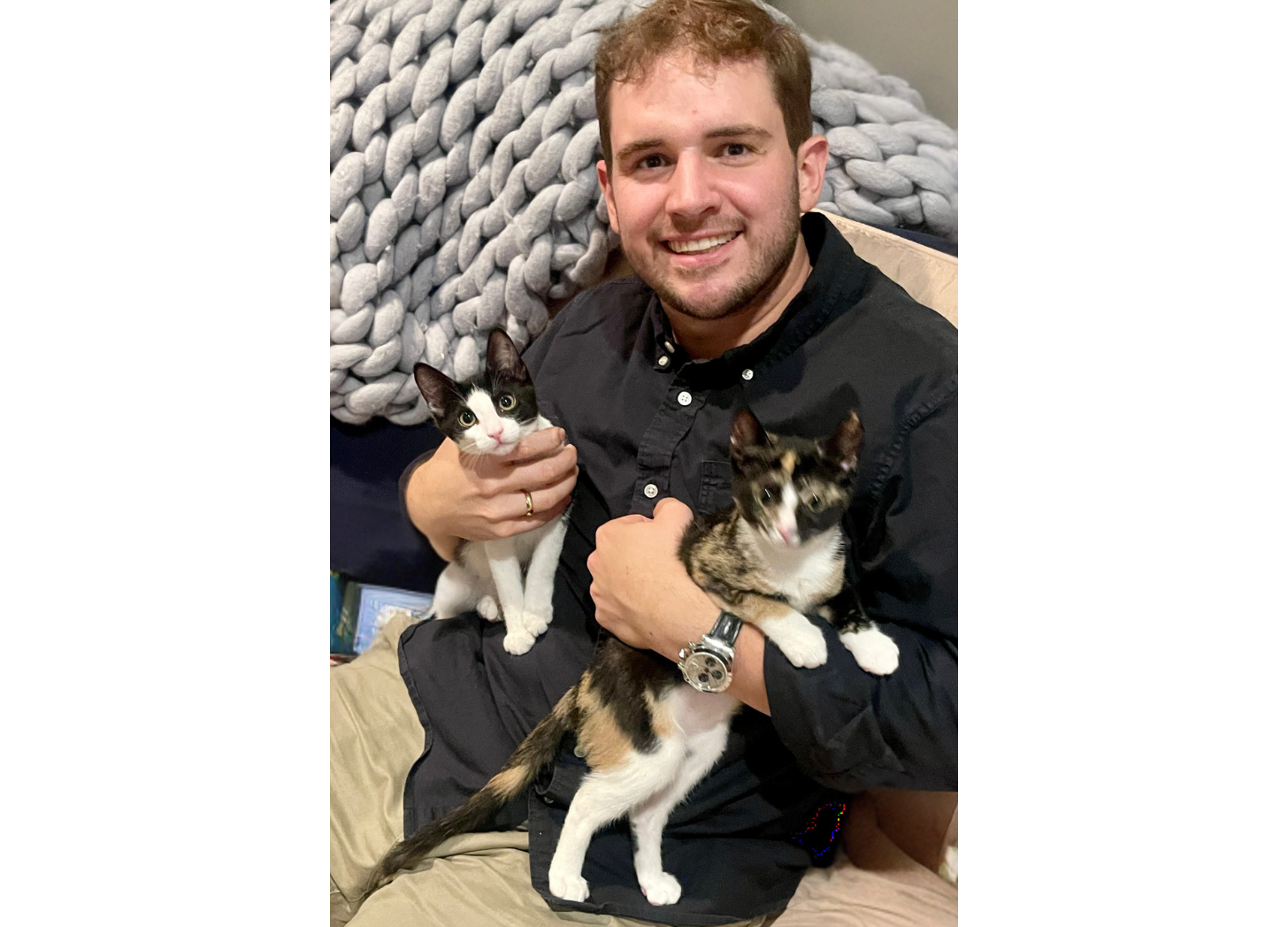 Lily Allen, Kelsea Ballerini, & books that'll help you disassociate