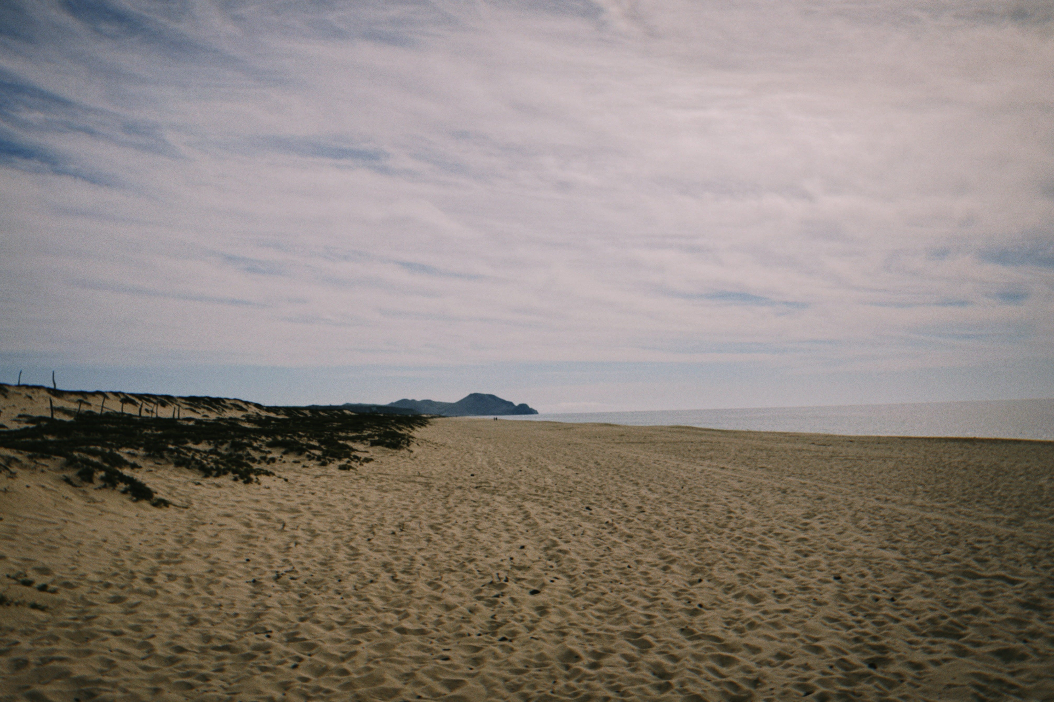 Tocar el mar por primera vez, vivir en el lento invierno
